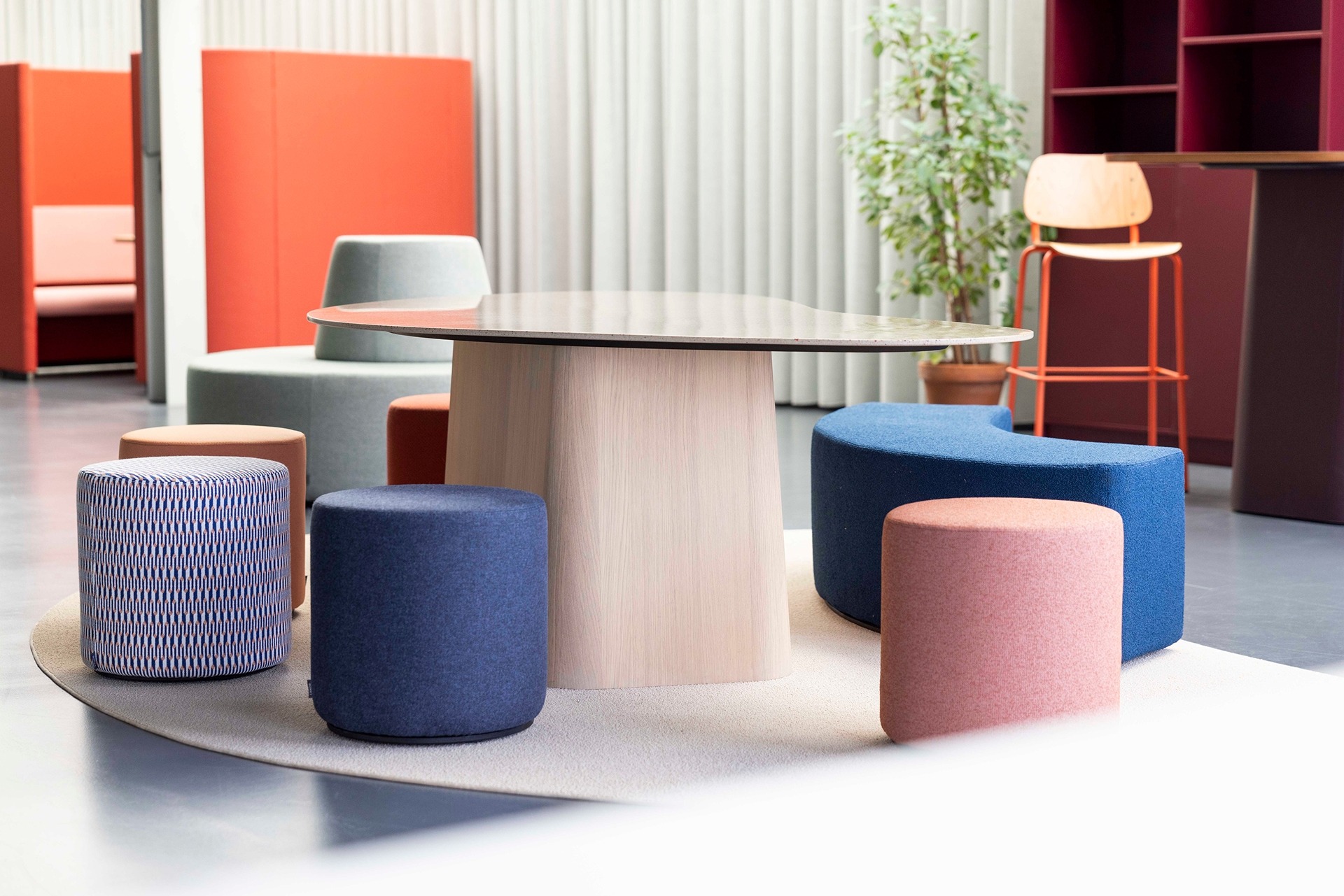 Manufacturer of Contract Furniture for Commercial Interiors - Lande